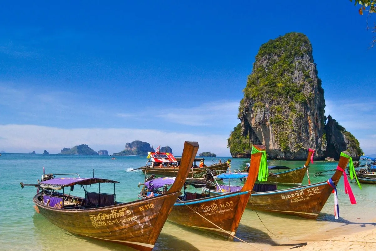 10 Best Places to Live in Southeast Asia - CRAZY NEWSX