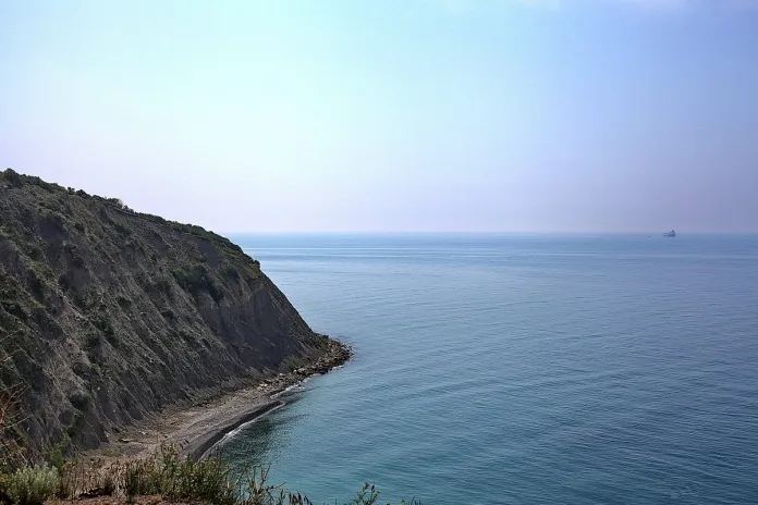 12 Most Beautiful Places on the Black Sea to Visit - CRAZY NEWSX